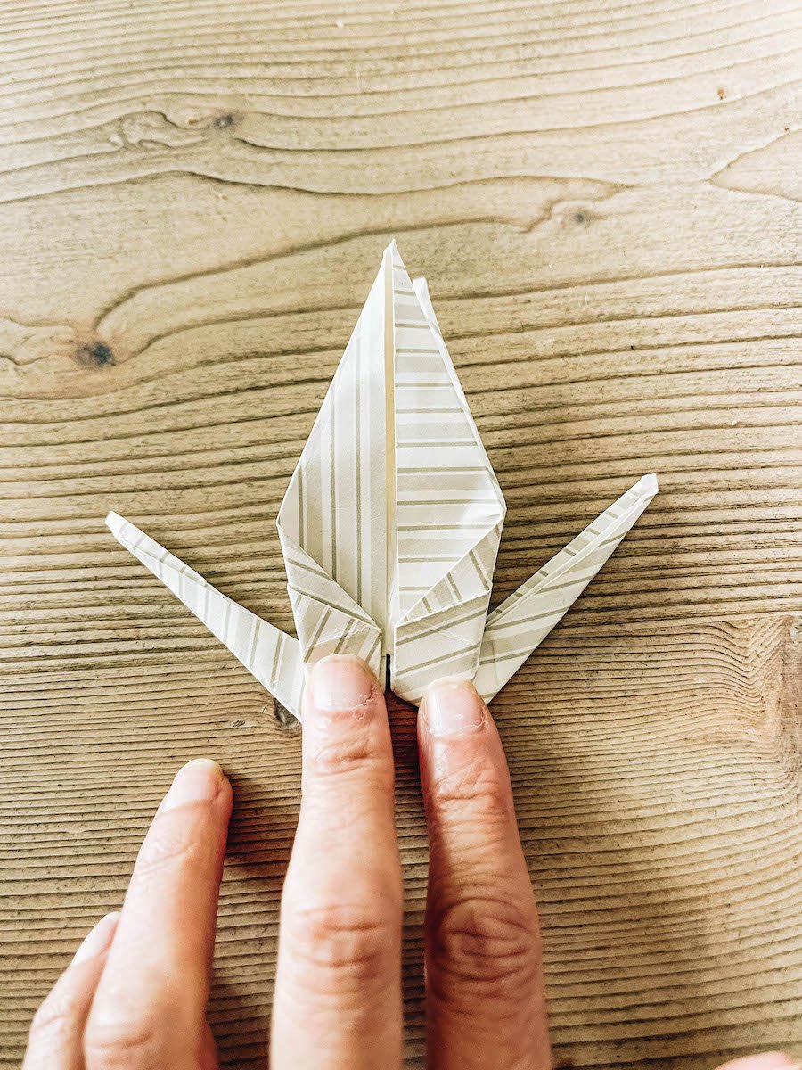 How to Make an Origami Paper Crane: Instructions for the Beginner