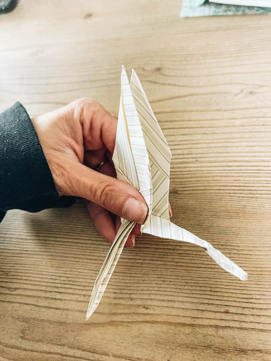 How to Make an Origami Paper Crane: Instructions for the Beginner