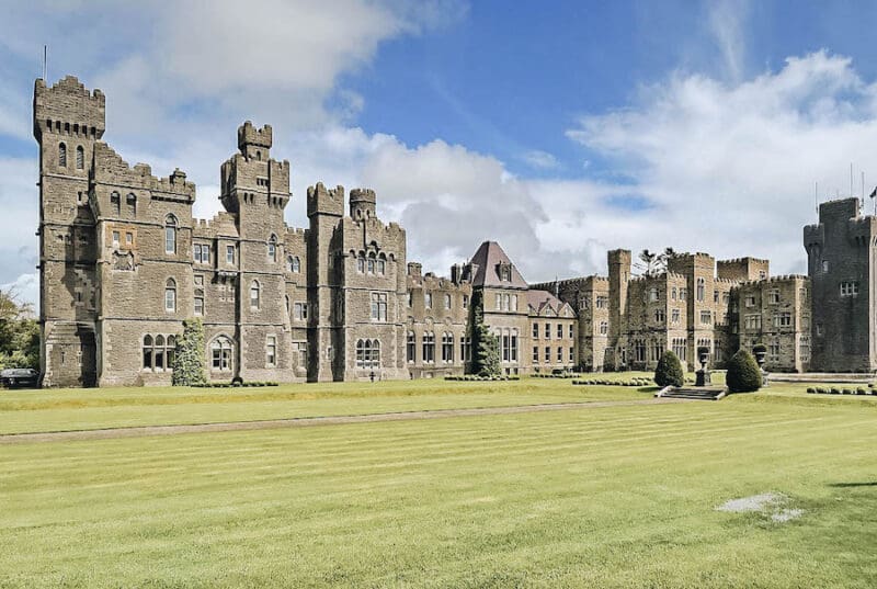 Irish Castles Bucket List: 40 Best Ones in Ireland
