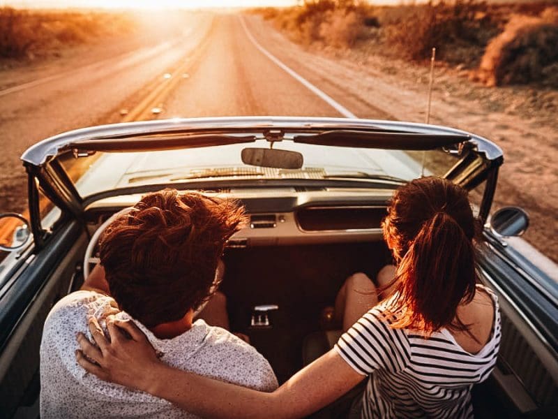 Date Night Bucket List: 75 Cute Ideas for a Fun Evening