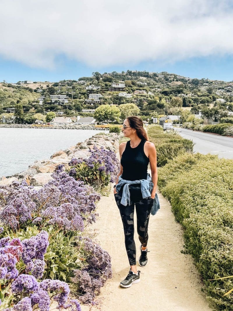 61 Fun Things to do Alone When You Want to Entertain Yourself