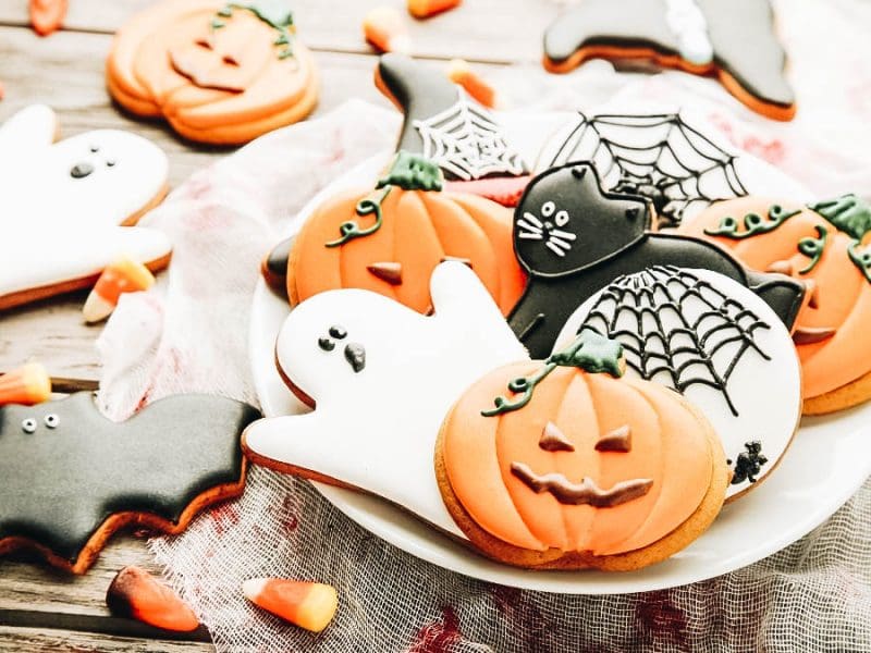 Halloween Bucket List: 105 Fun Activities & Things to Do