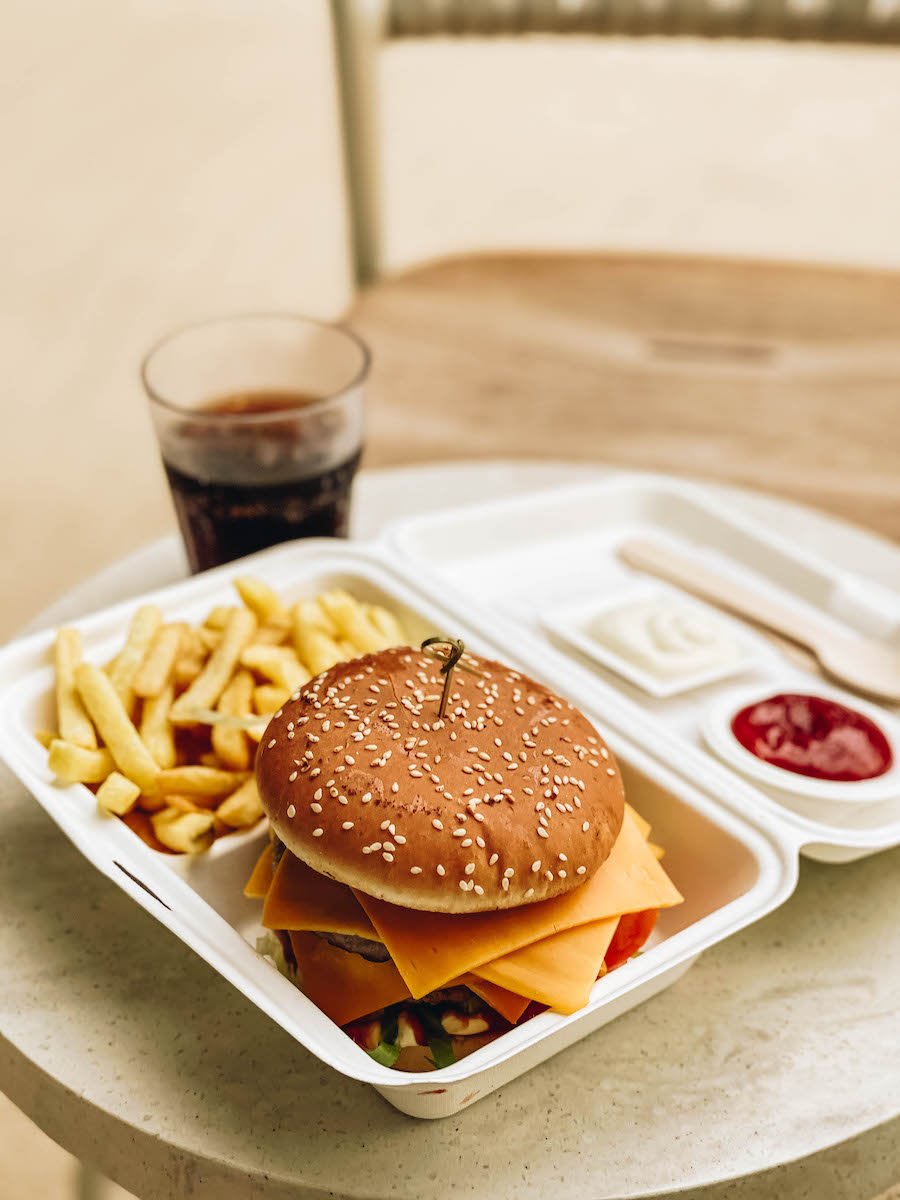 American Food Bucket List: 60 Foods in the USA to Eat