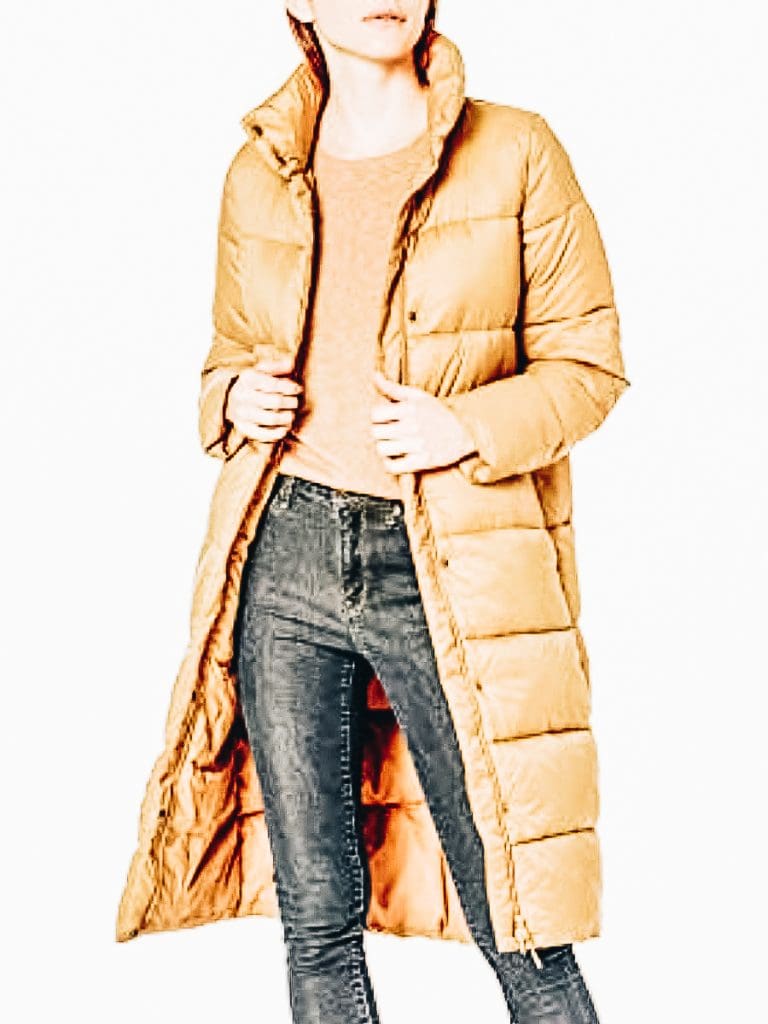 25 Cute Winter Jackets: Best Coats for Women Travelers
