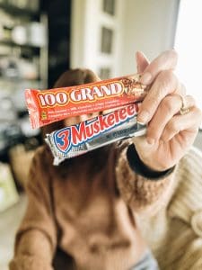 American Candy Bucket List: 91 Best Ones to Eat