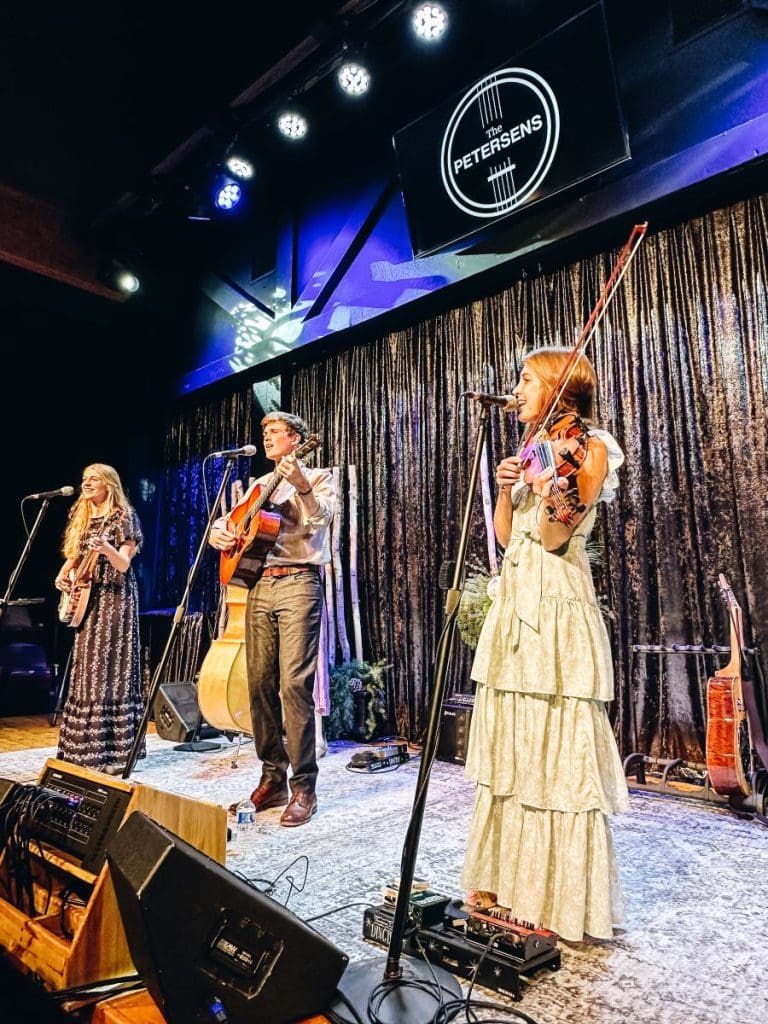 Branson Missouri Bucket List: Top Attractions & Things to Do