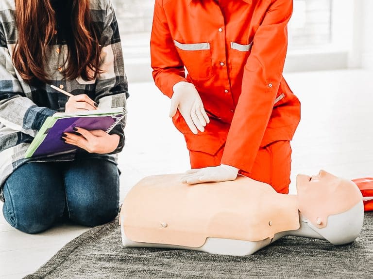 Giving Back Bucket List: 36 Good Things You Can Do