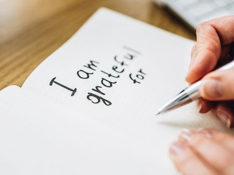 115 Daily Gratitude Journal Prompts to Inspire You